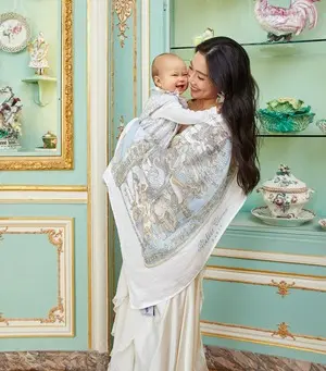ATELIER CHOUX Cotton Carousel Swaddle