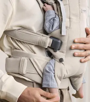 BABYBJÖRN Harmony Baby Carrier