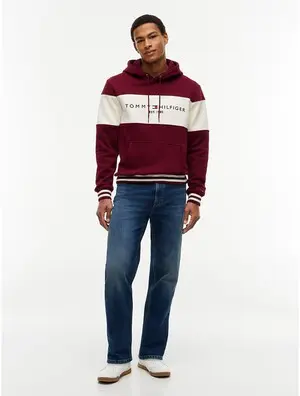 Tommy Hilfiger Colorblocked Logo Hoodie - Burgundy