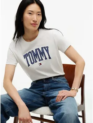 Tommy Hilfiger Varsity Tommy Logo T-shirt