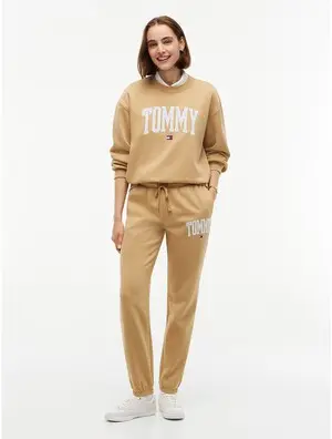 Tommy Hilfiger Varsity Logo Sweatpants - Classic Khaki