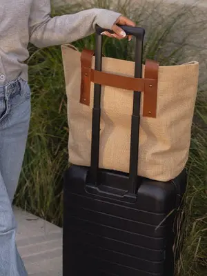 OUT OF THE WOODS Jute T-strap Tote
