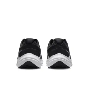Nike Quest 5 Road Running Shoes