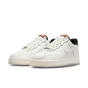 Nike Force 1 '07 Sneakers