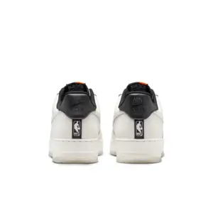 Nike Force 1 '07 Sneakers