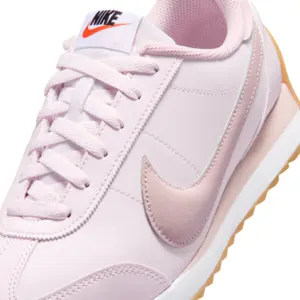 Nike Pacific Leather Low Top Sneakers - Pink
