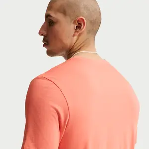 Nike Sportswear Club T-shirt - Orange