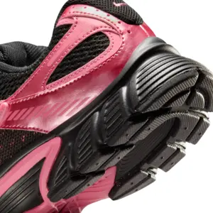 Nike V5 Rnr Athletic Shoes - Black