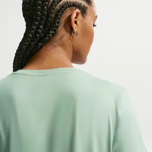 Nike Classic Dri-fit Short-sleeve Top