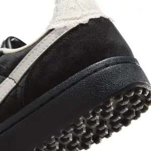 Nike Field General Lace-up Sneakers