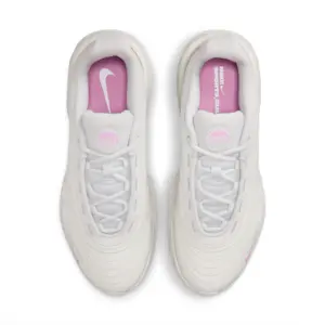 Nike Max Sneakers - White