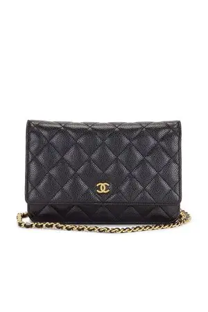 Chanel Caviar Classic Wallet On Chain - Black
