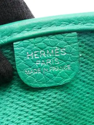 Hermès 2022 Pm Evelyne Iii Shoulder Bag - White