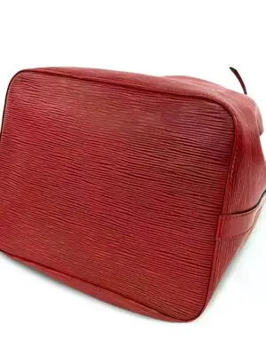 LOUIS VUITTON Epi Petit Noe Bucket Bag - Red