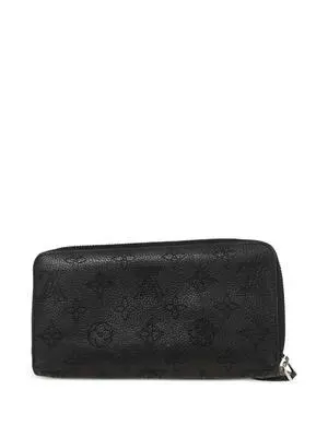 LOUIS VUITTON 2017 Monogram Mahina Zippy Wallet - Black