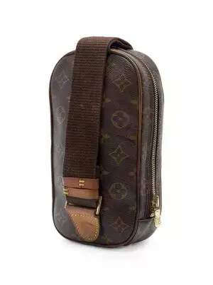 LOUIS VUITTON 2001 Monogram Pochette Gange Crossbody Bag