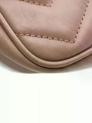 Gucci Gg Marmont Quilted Shoulder Bag - Neutrals