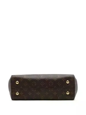 LOUIS VUITTON Monogram Canvas Cluny Mm Satchel