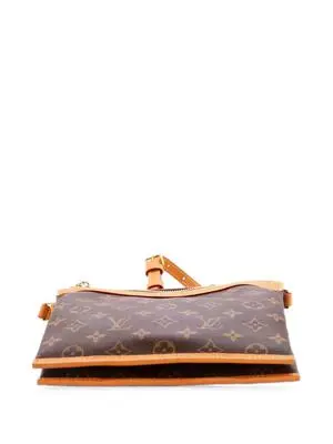 LOUIS VUITTON Saumur Messenger Bag Monogram Canvas Pm Crossbody Bag