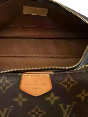 LOUIS VUITTON Monogram Multi Pochette Accessoires Satchel