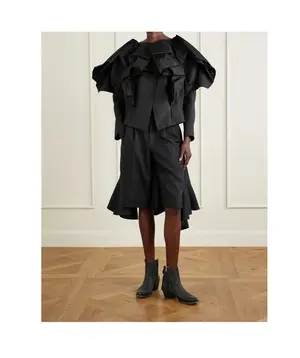 Comme Des Garçons Wide-leg Twill Ruffled Shorts