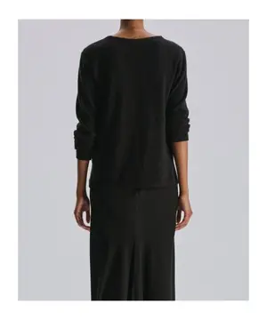 THE ROW Poesis Lightweight Cashmere V-neck Sweater - Black