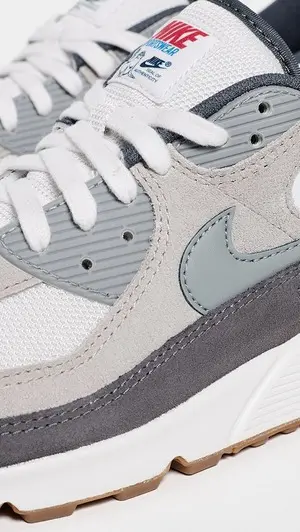 Nike Max 90 Premium Sneakers