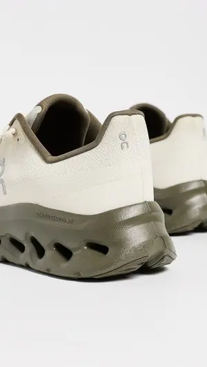 On Cloudtilt Sneakers