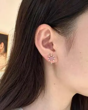 YI COLLECTION Sapphire & Diamond Starburst Stud Earrings