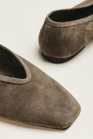 TONY BIANCO Bianca Ballet Flats - Cemento Suede