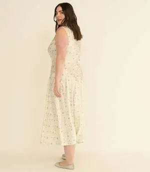 DÔEN Adelana Silk Satin Maxi Dress