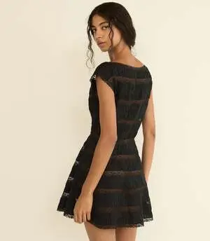 DÔEN Cornella Dress
