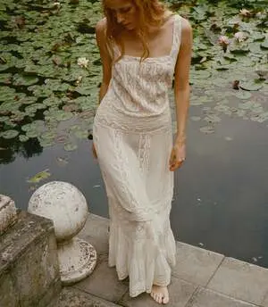 DÔEN Calanthe Dress - Candlelight