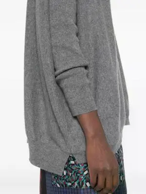 KUJTEN Side-slit Sweater