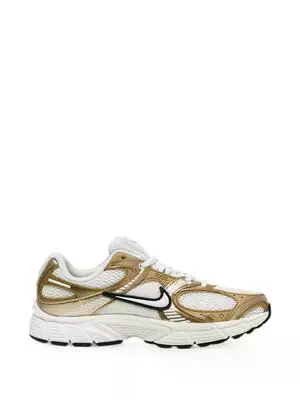Nike V5 Rnr Sneakers - White