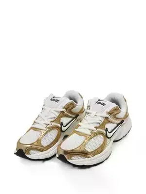 Nike V5 Rnr Sneakers - White