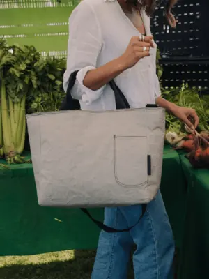 OUT OF THE WOODS Seagull Messenger Cooler