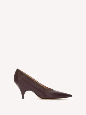 GIANVITO ROSSI Vitello Pointed Toe Pumps - Royale