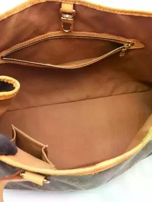 LOUIS VUITTON 2006 Monogram Batignolles Horizontal Shoulder Bag