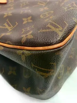 LOUIS VUITTON 2006 Monogram Batignolles Horizontal Shoulder Bag