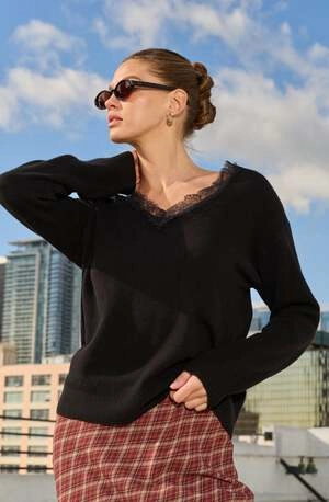 Astr The Label V Neck Knitwear For Women