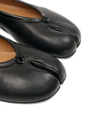MAISON MARGIELA Tabi Ballet Flats