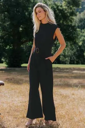 SUGAR LIPS Adelia Tailored Jumpsuit With Mock Neck And Wide-leg Silhouette - Black