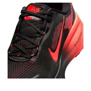 Nike Zoom Vomero 18 Athletic Sneakers - Black/university Red/anthracite