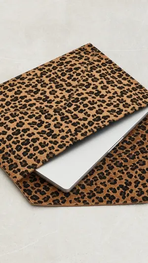 HEAVEN MAYHEM Print Laptop Sleeve