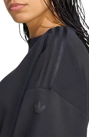 ADIDAS ORIGINALS Cropped Crewneck Sweatshirt With Sporty Stripes - Black