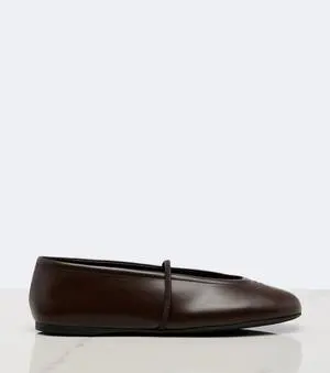 Miu Miu Leather Ballet Flats - Brown