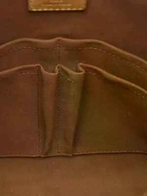 LOUIS VUITTON 2010 Monogram Trotteur Beaubourg Crossbody Bag