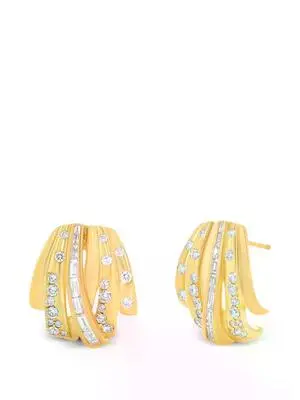 Sara Weinstock 18k Yellow Diamond Crossover Earrings - Gold