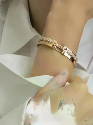 NOUVEL HERITAGE Soiree Mood Diamond Bracelet - Pink